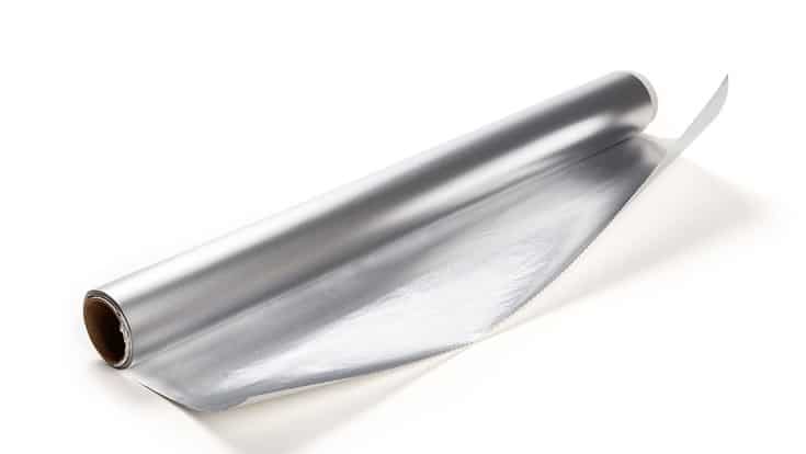 Can You Put Aluminum Foil in the Microwave? - Practical Cooks