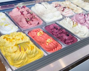 How to Stop Ice Cream From Melting During Transport - Practical Cooks