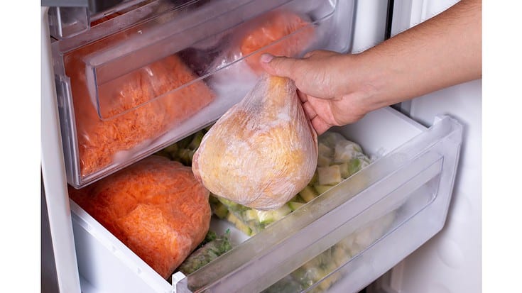 Can You Put Hot Chicken In The Fridge? - Practical Cooks