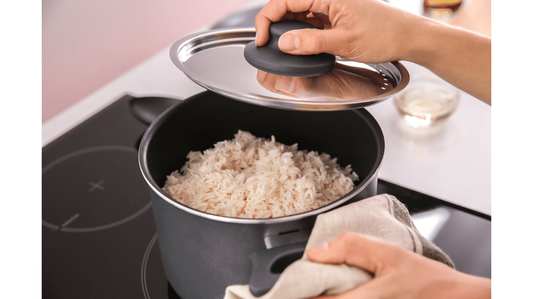 Can I Put Warm Rice in the Fridge? - Practical Cooks