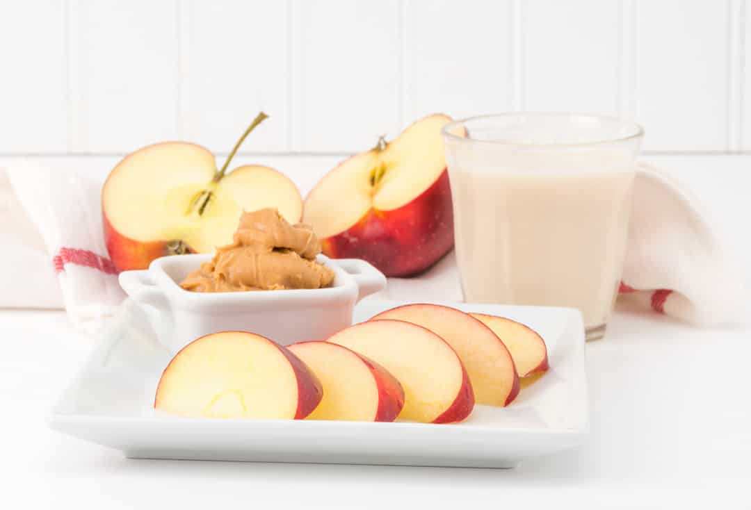 Which are the Best Apples to Eat With Peanut Butter? - Practical Cooks