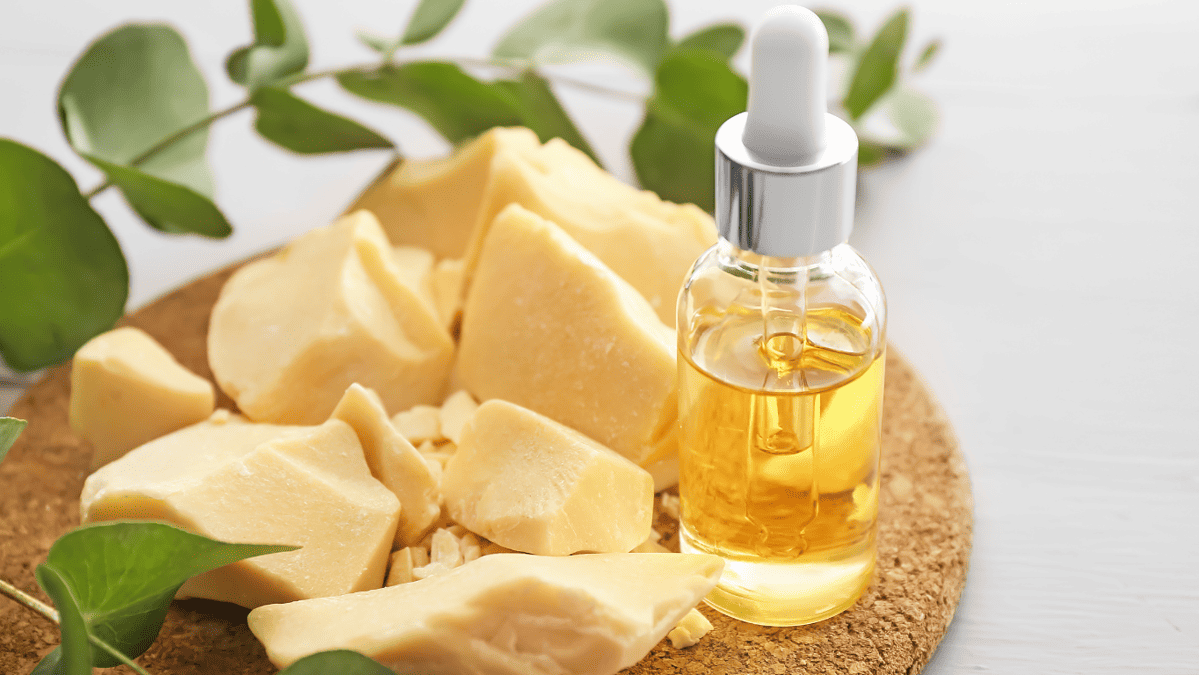 Do You Cook Bacon With Oil Or Butter? (Full Guide) - Practical Cooks